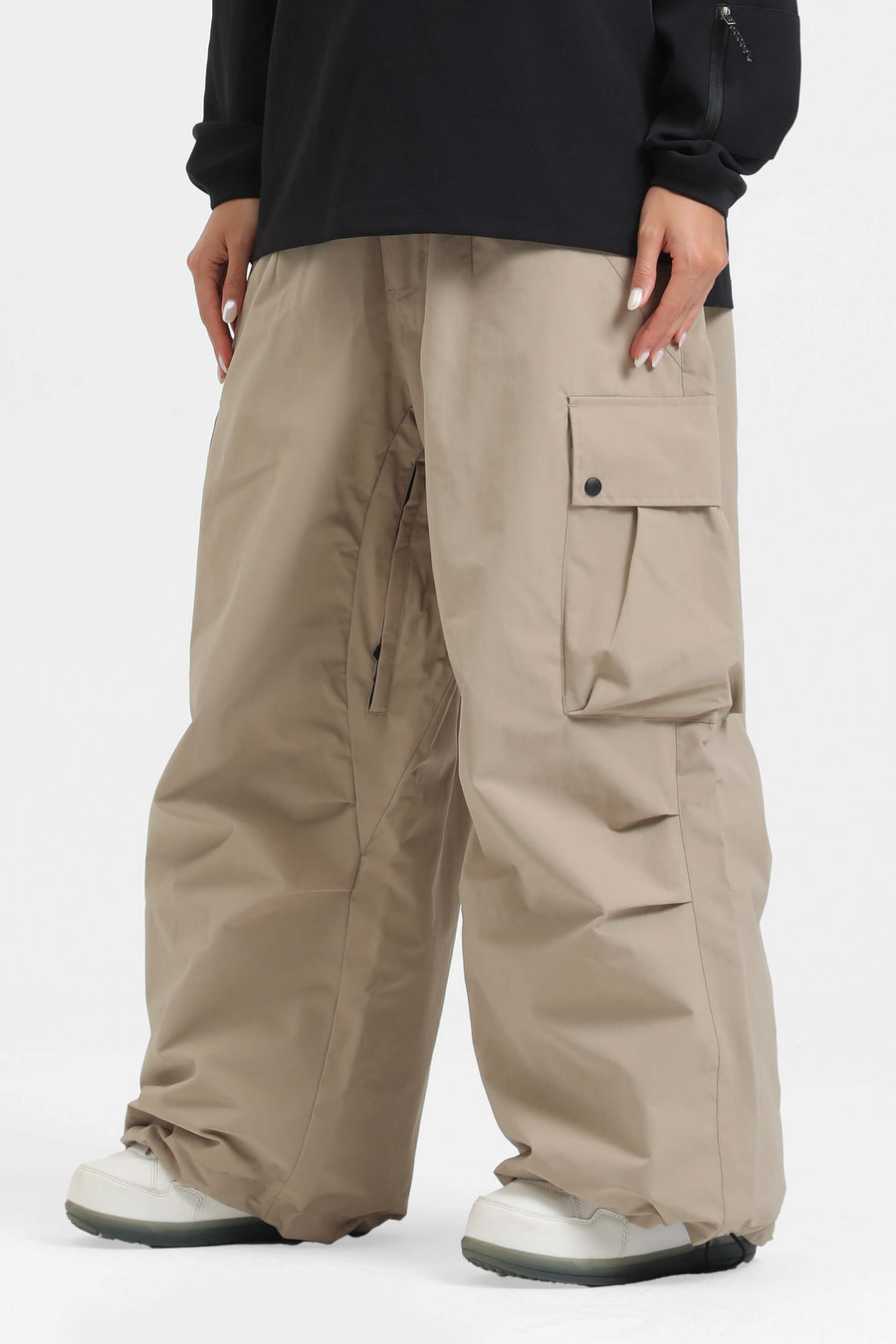 Women's Black Lightweight Inner Leg Vents Baggy Snow Pants – GSou Snow